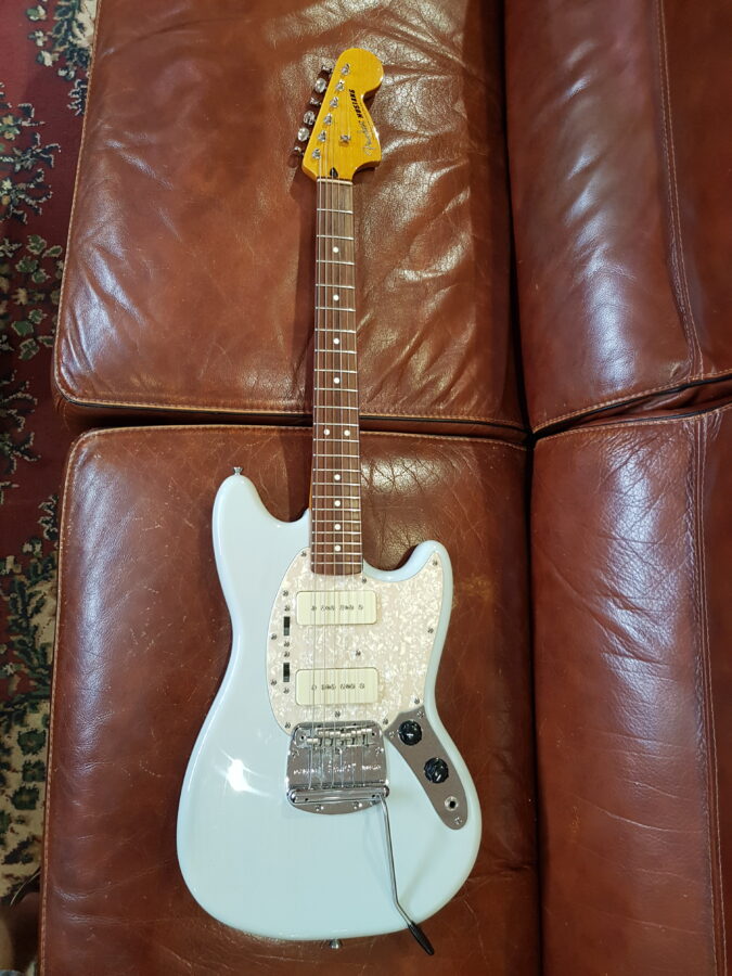Fender Modern Player Mustang P90 - Danett Music